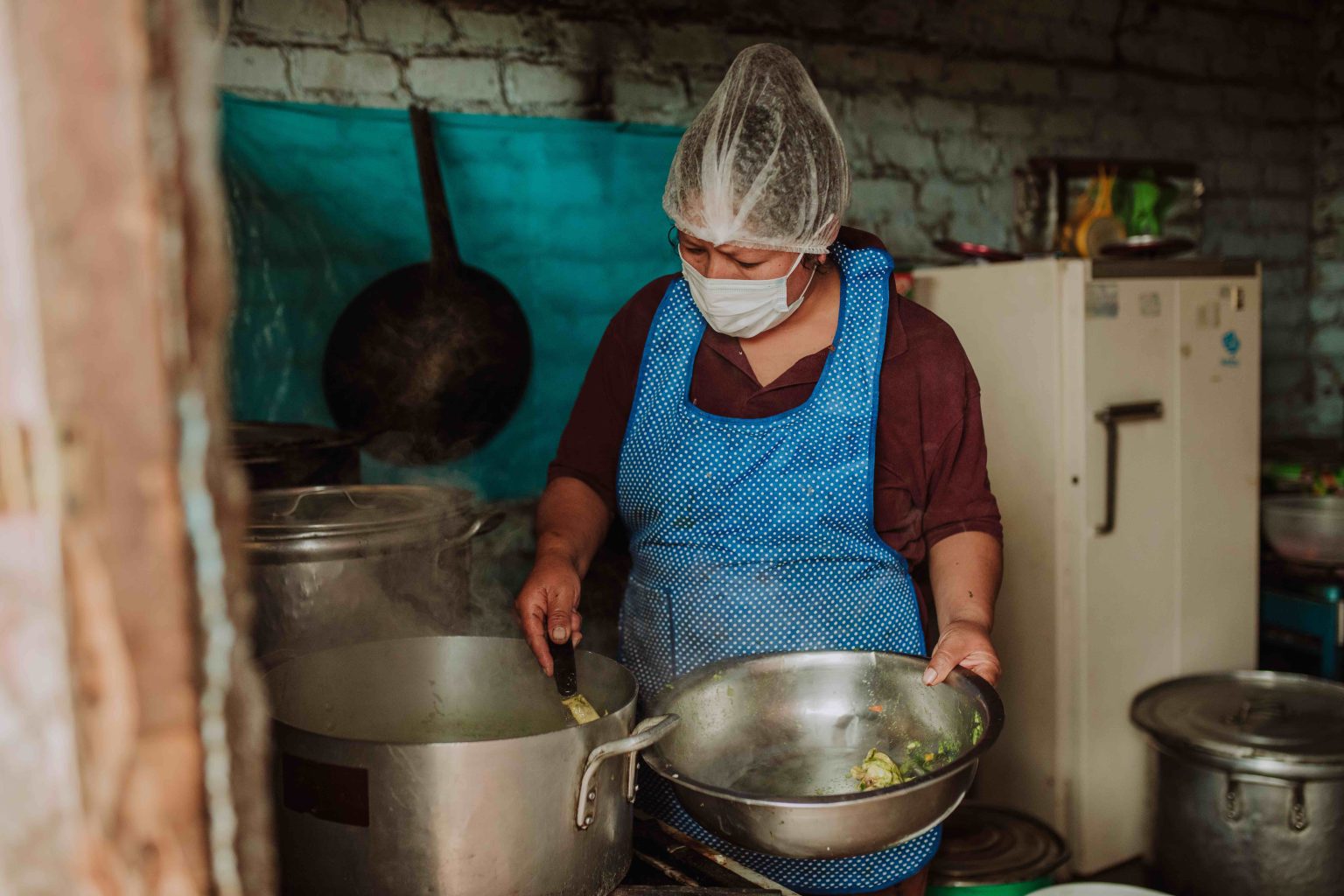 Unidos por las ollas comunes peruanas: El programa Alimento Pendiente ...